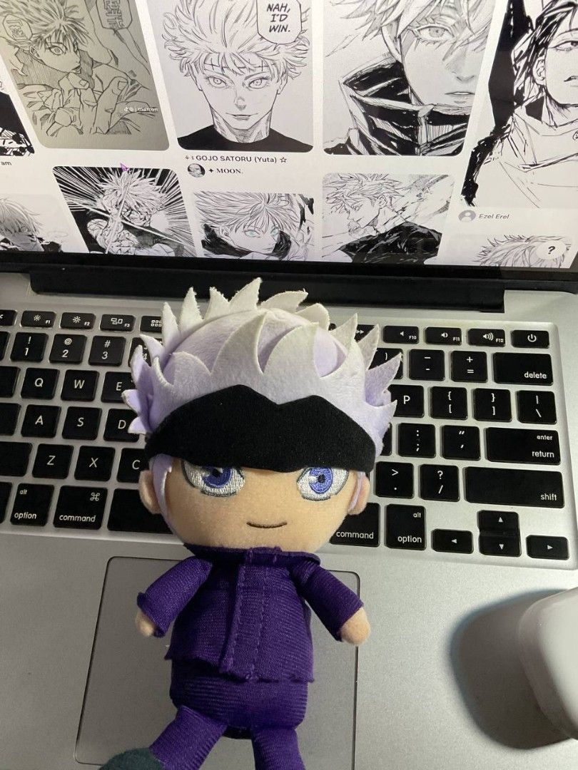 Gojo chibi doll, Hobbies & Toys, Toys & Games on Carousell