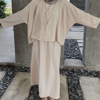 Holiday Amaya Set (Black), Women's Fashion, Dresses & Sets, Sets or ...