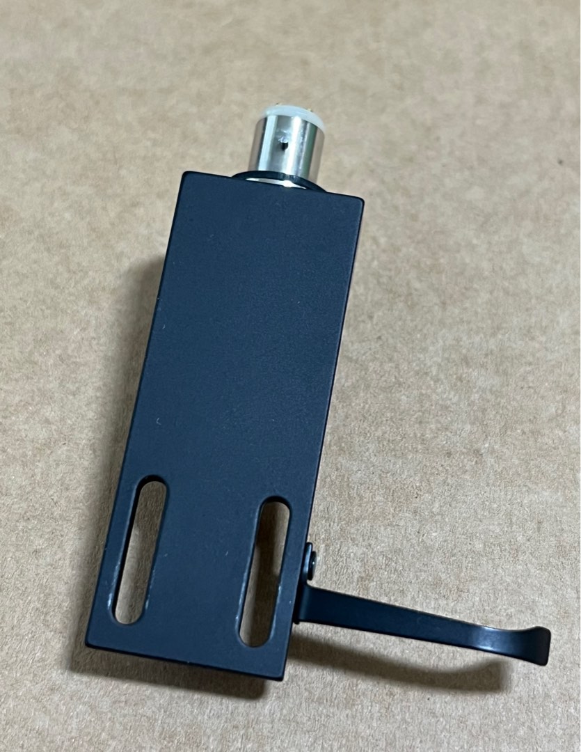 Jelco HS-25 Magnesium headshell, Audio, Other Audio Equipment on Carousell