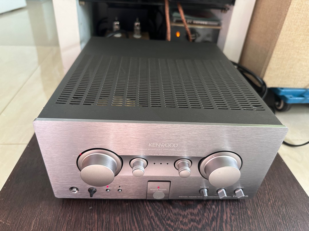 Kenwood KAF-7002 日系100V 連原裝遙控, 音響器材, 其他音響配件及設備 - Carousell