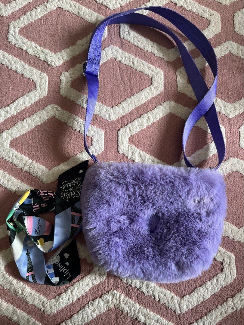 Kipling Emily In Paris Furry Crossbody Bag, Women's Fashion, Bags ...