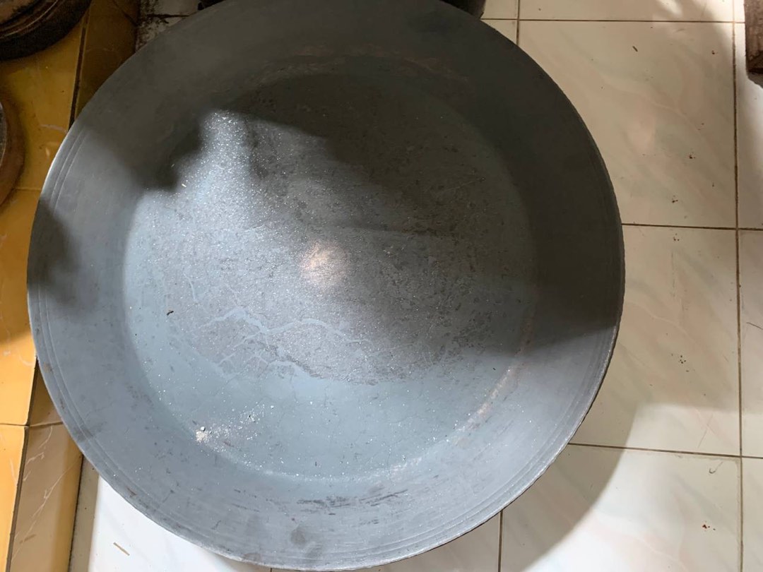 kuali mee talam pasar malam, kuali kawah mee talam, Furniture & Home ...