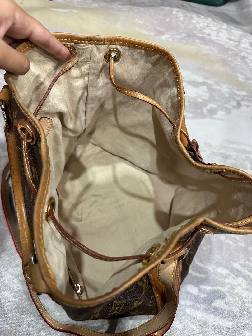 LV NEO BUCKET MONOGRAM TWO WAY BAG, Luxury, Bags & Wallets on Carousell