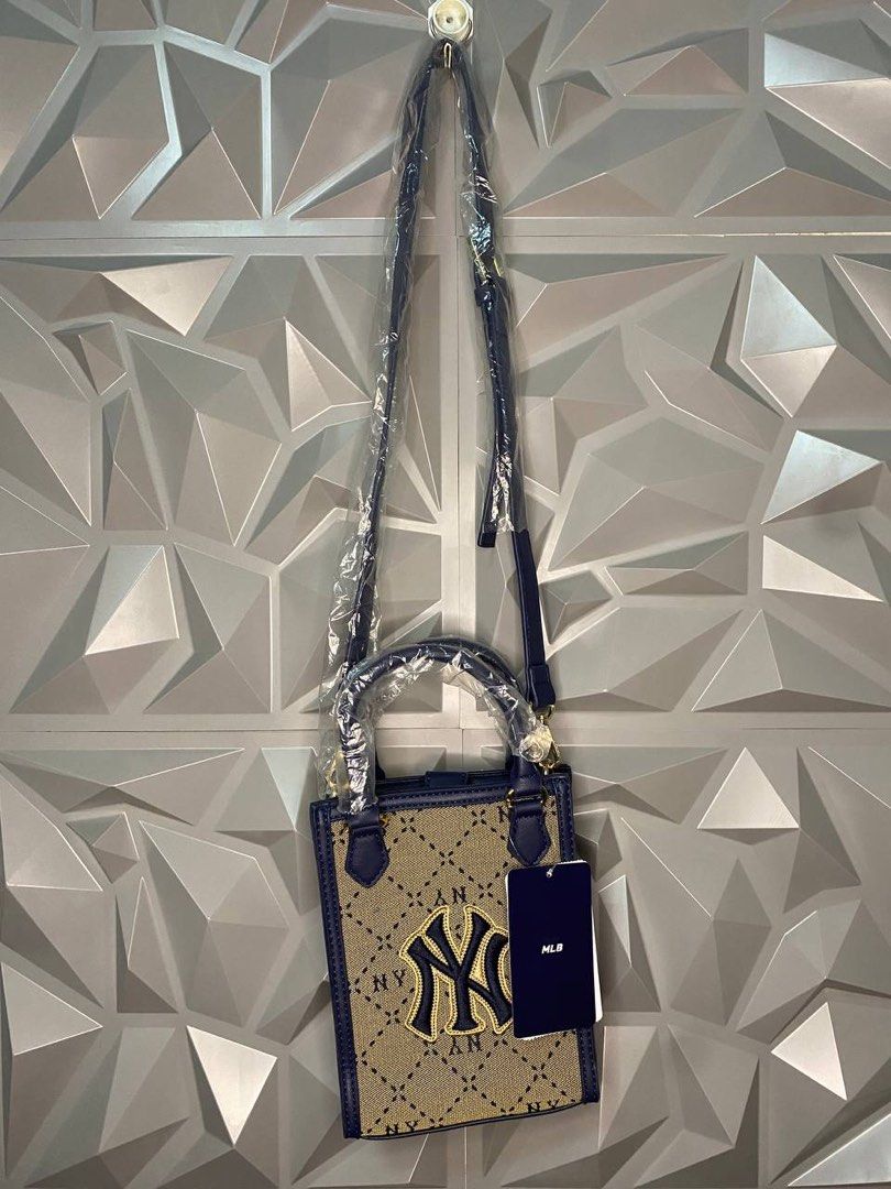 MLB Dia Monogram Mini Tote Bag JQD New York Yankees AUTHENTIC , Women's ...
