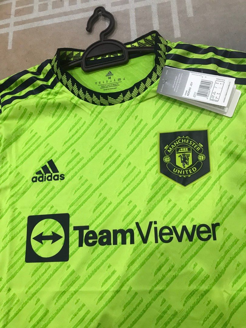 MU third kit 2022 'player issue', Men's Fashion, Activewear on Carousell