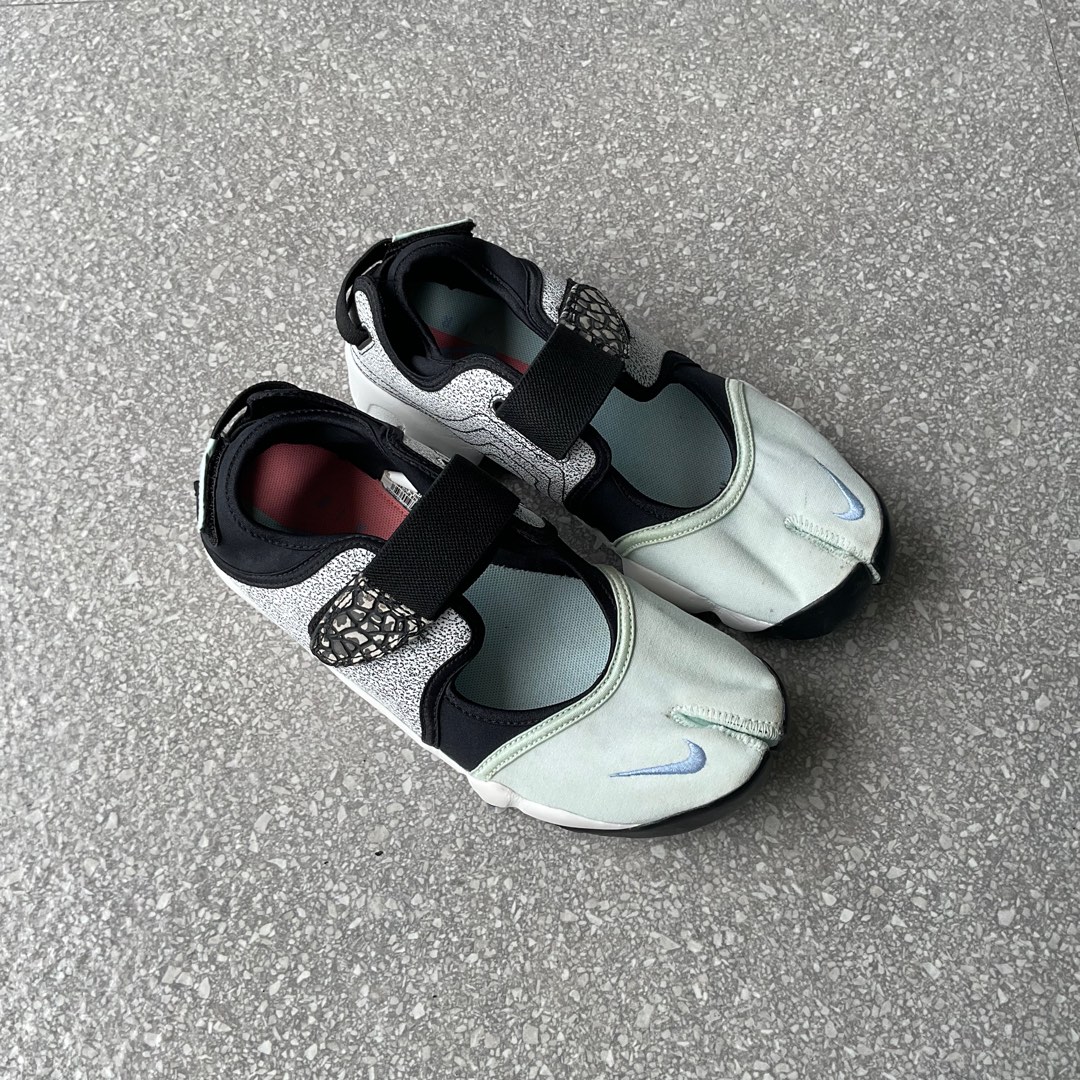 nike rift, Women's Fashion, Footwear, Flats & Sandals on Carousell