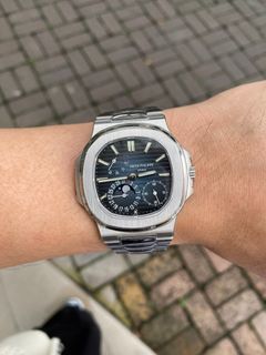 Patek Philippe PP 5712/1r Nautilus, Luxury, Watches on Carousell