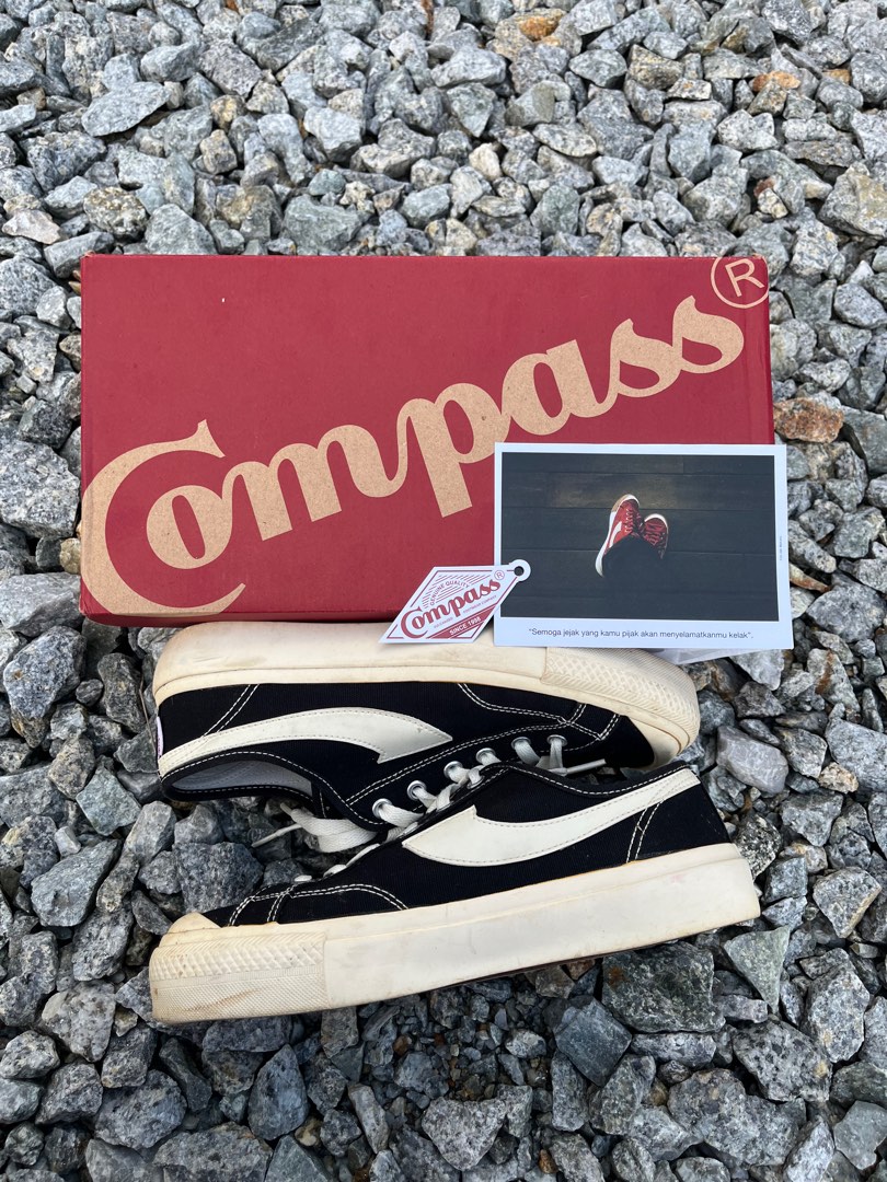 Sepatu Compass (Local brand Indonesia), Men's Fashion, Footwear ...
