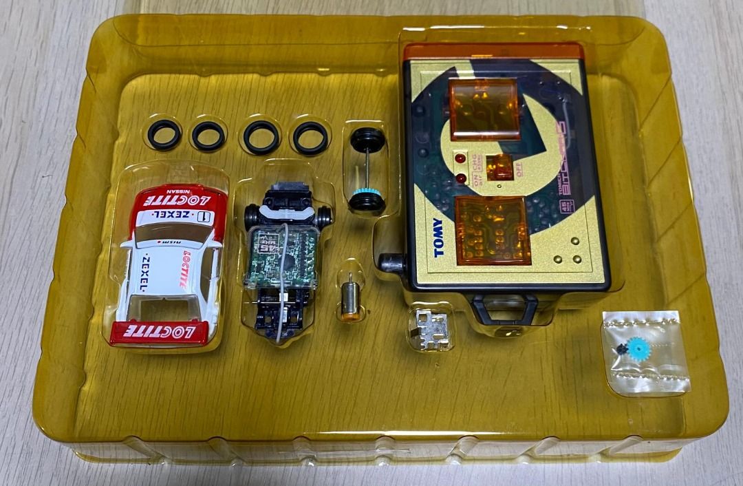 TOMY TOMICA BIT CHAR-G NISSAN R34 GT-R [SPECIAL ED.] 2 KITS, 興趣及遊戲, 玩具 ...