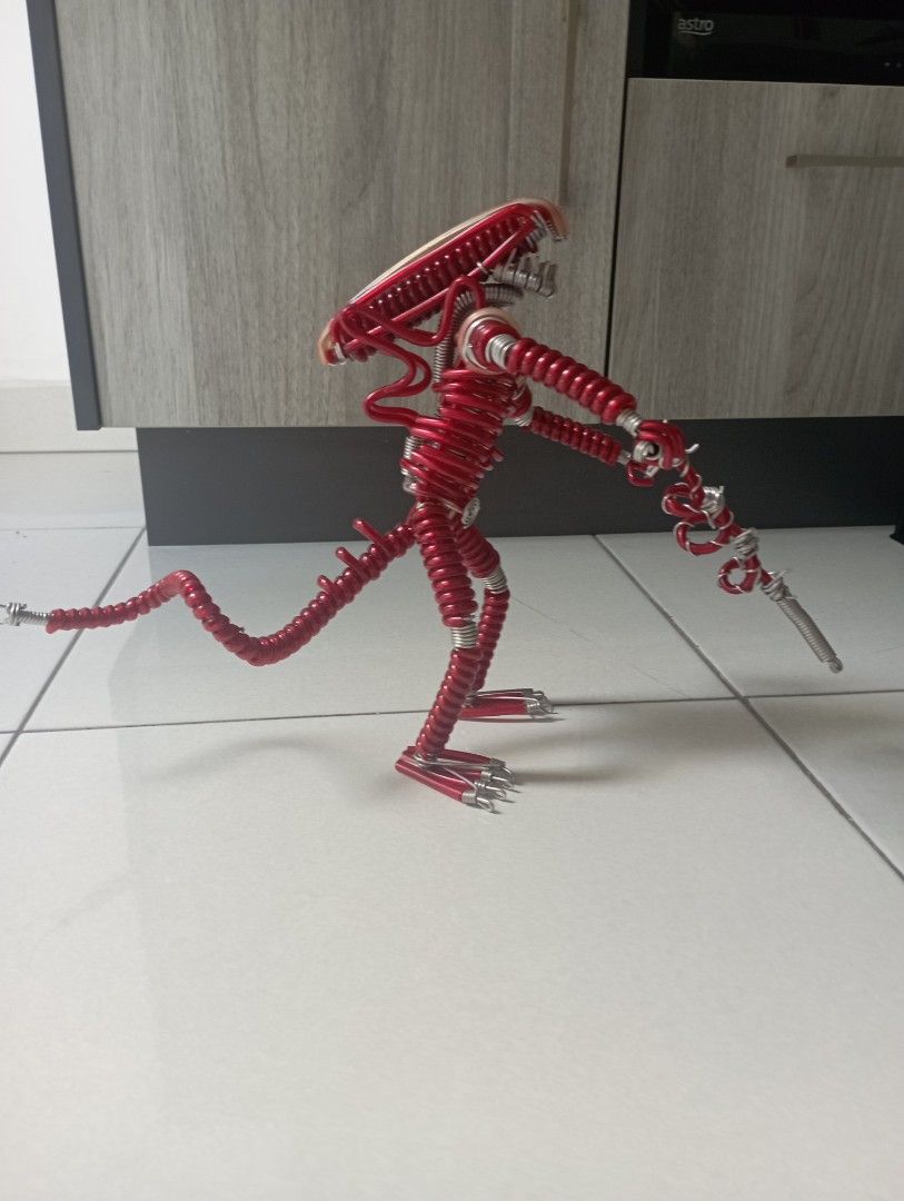 Transformers Predator Wired Metal Art, Hobbies & Toys, Toys & Games on ...