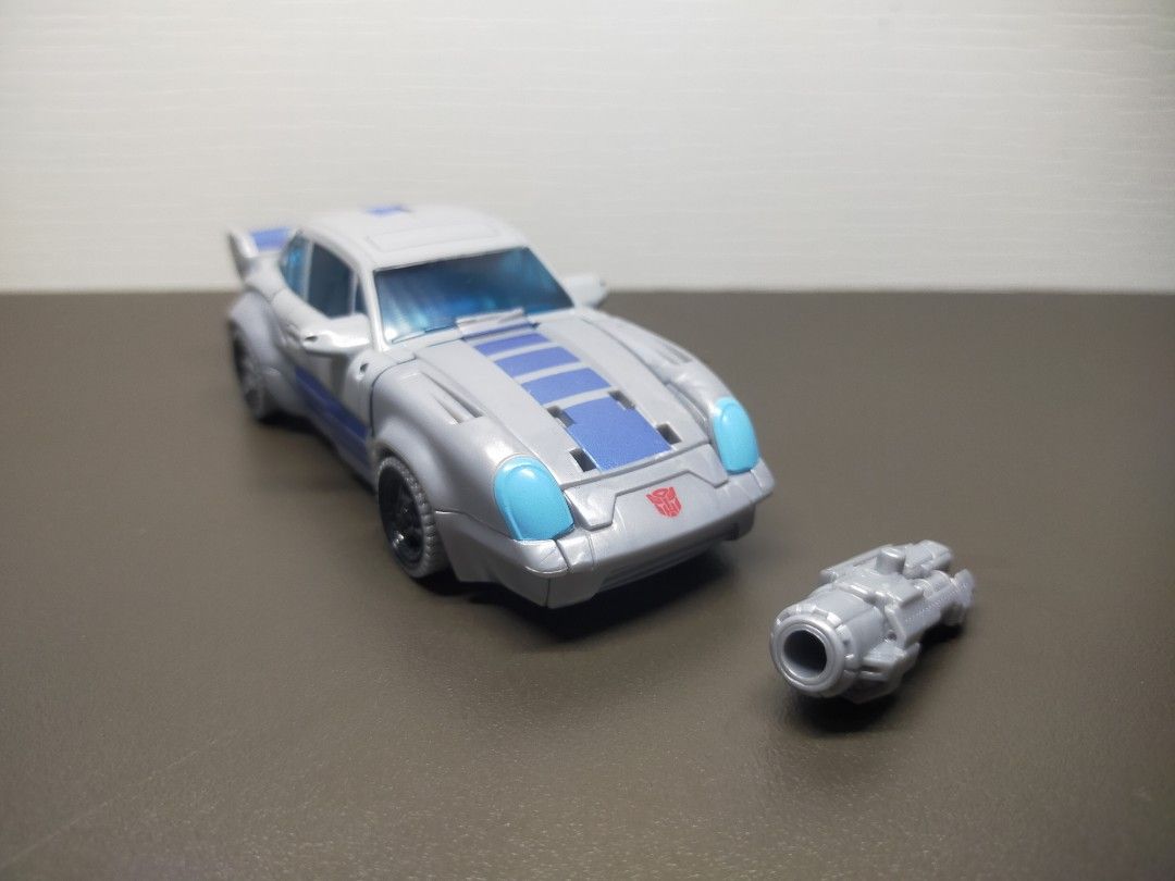 TRANSFORMERS ROTB (MAINLINE) DELUXE MIRAGE, Hobbies & Toys, Toys ...