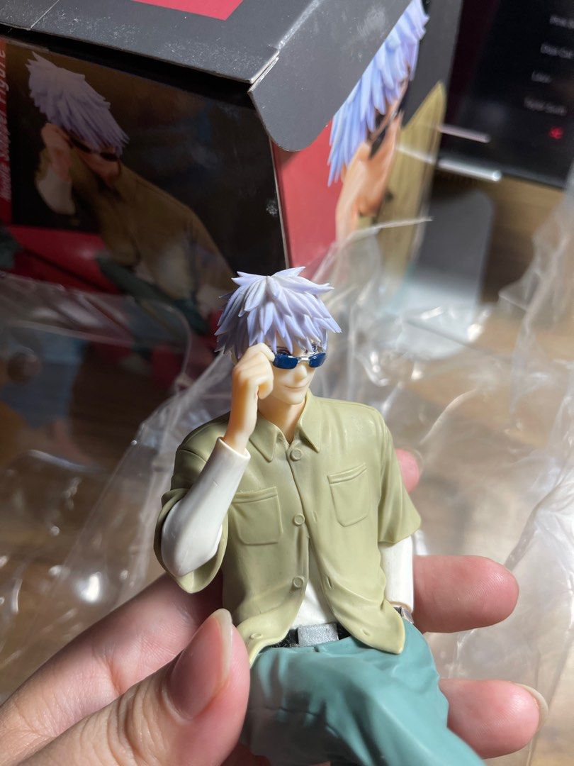 WTS Satoru Gojo Noodle Stopper figure, Furniture & Home Living ...
