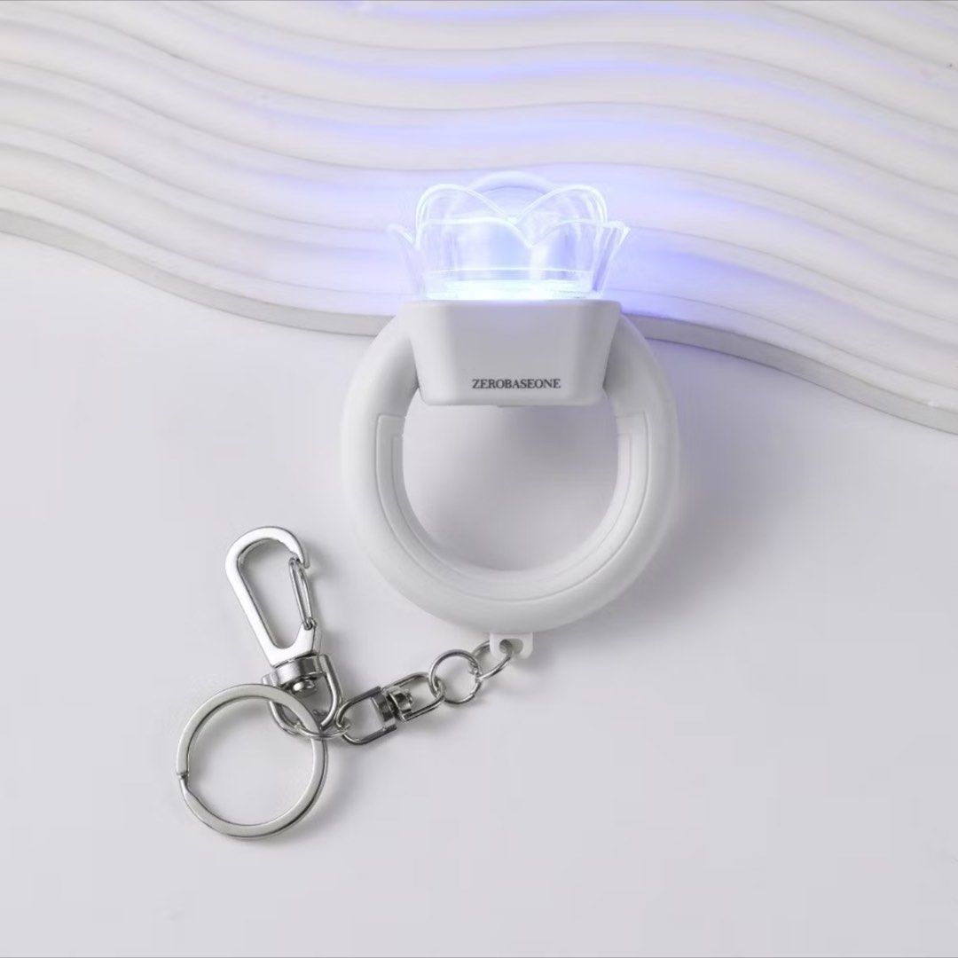 Zerobaseone mini light ring / Lightstick, Hobbies & Toys, Memorabilia ...