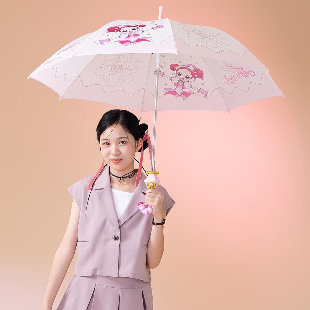 現貨 台灣 小魔女DoReMi 25周年紀念限定款 直遮 直傘 台灣直寄 包順豐 3/11前落單 可於5/11香港面交, 興趣及遊戲, 旅行, 旅遊 - 雨傘 - Carousell