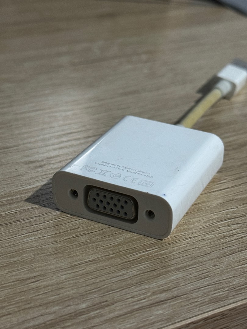 Apple Mini DVI to VGA Display Adapter, Mobile Phones & Gadgets, Other ...