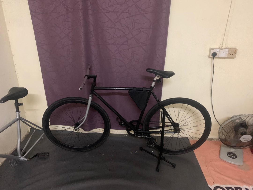 basikal fixie, Sports Equipment, Bicycles & Parts, Bicycles on Carousell