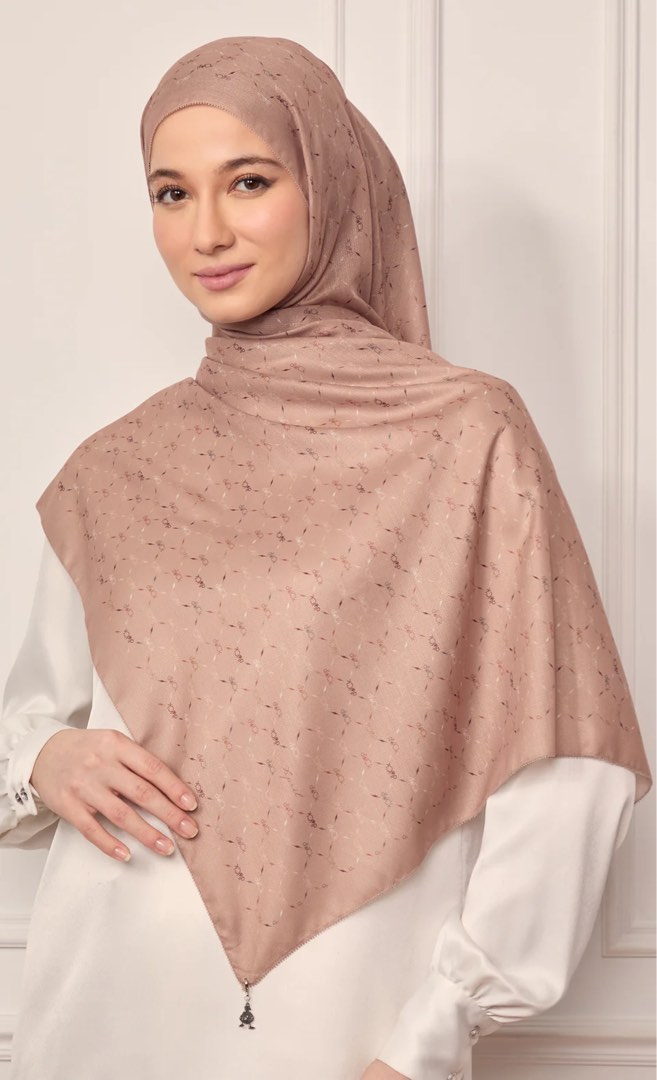 classic monogram dUCk voile shawl in almond, Women's Fashion, Muslimah ...