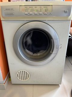 9KG Dryer - Electrolux EDH3497RDW (Heat Pump), TV & Home Appliances ...
