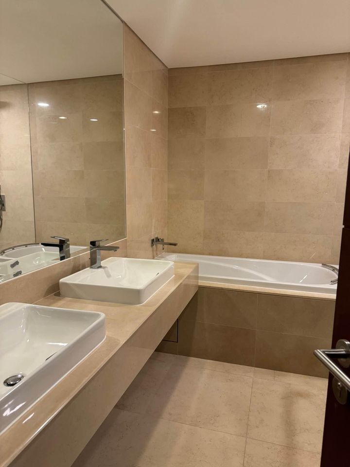 FOR SALE: Grand Hyatt Residences, South Tower - 3 Bedroom Unit, 205 Sqm ...