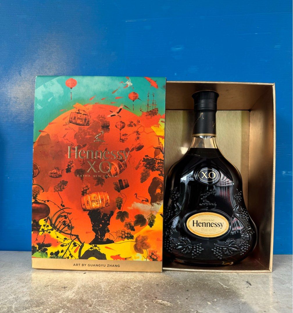 Hennessy XO extra old cognac 700ml with original box, Food & Drinks, Beverages on Carousell