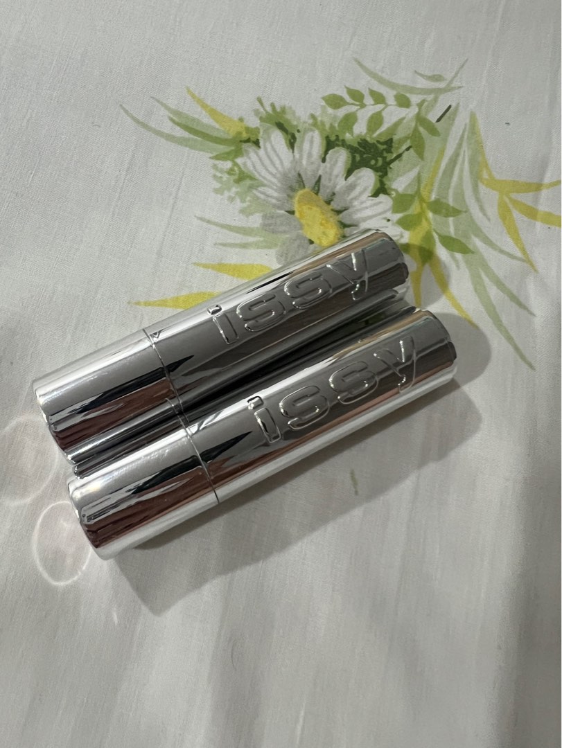 Issy Lip Bullet True Velvet Bundle (Beau and Rococo), Beauty & Personal ...