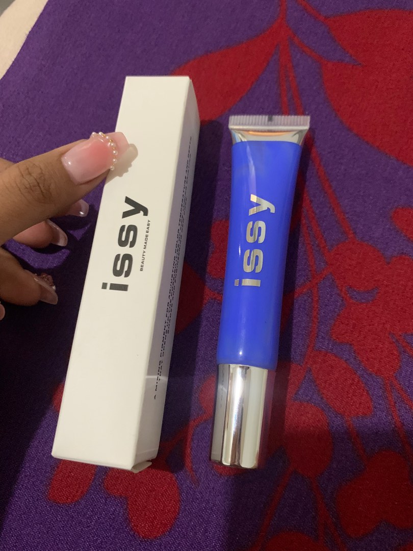 Issy True Flex Adjuster, Beauty & Personal Care, Face, Makeup on Carousell