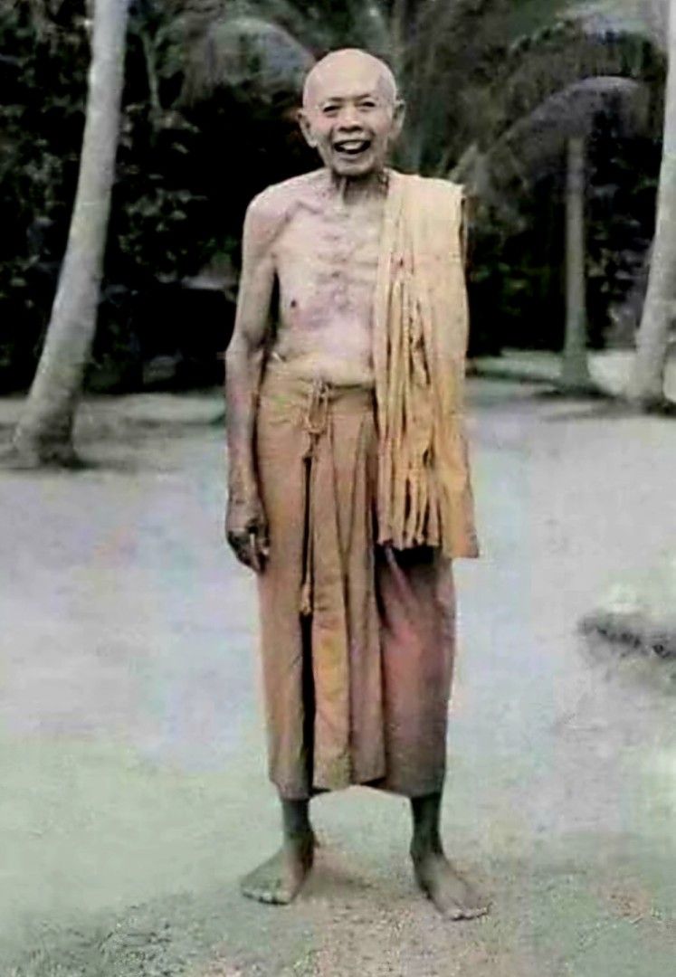 LP Tim Palakit (1974) Palad Khik Wat Lahan Rai - Thai Amulet, Hobbies ...