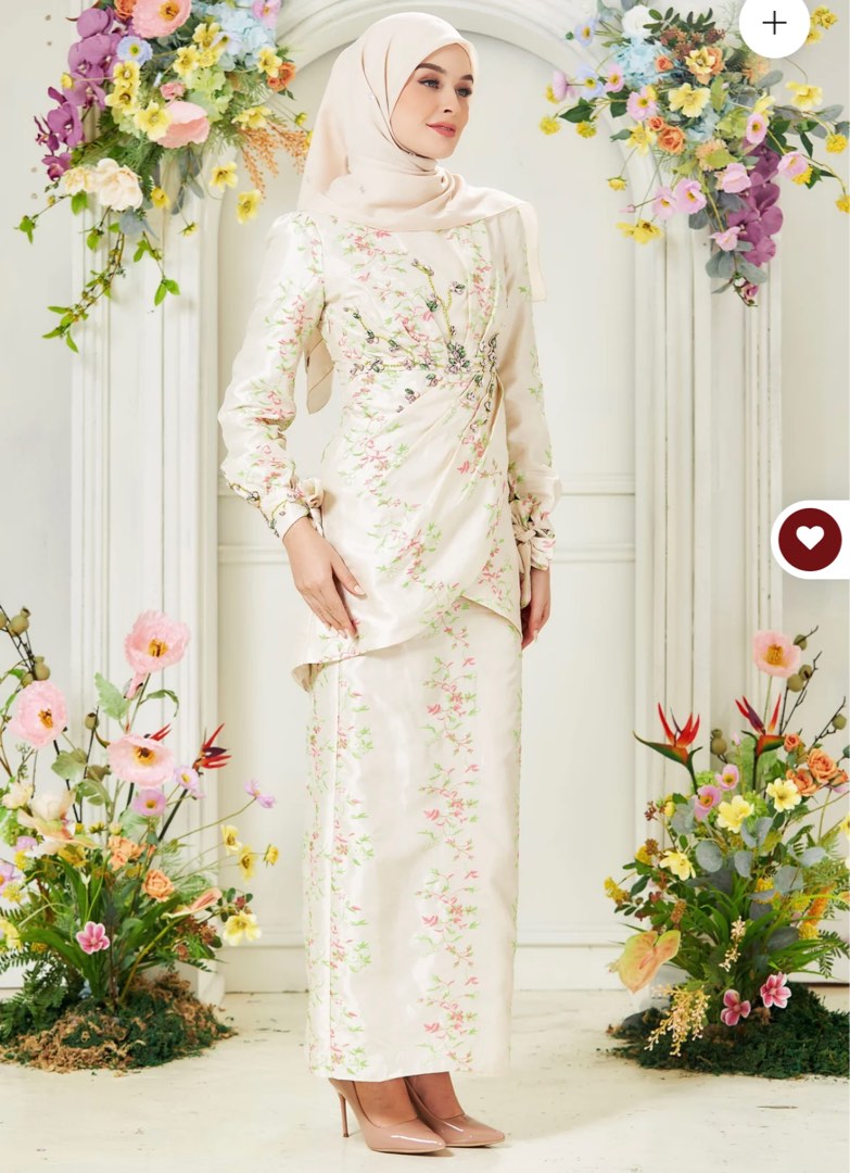 Minaz Rebecca Drapped Kurung Luxe, Women's Fashion, Muslimah Fashion ...