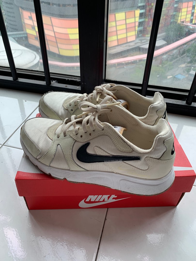 Nike Atsuma, Men's Fashion, Footwear, Sneakers on Carousell