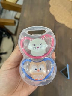 Pigeon Pacifier/dummies/puting, Babies & Kids, Nursing & Feeding ...