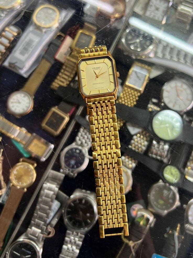 Orient Quartz, Luxury, Watches on Carousell