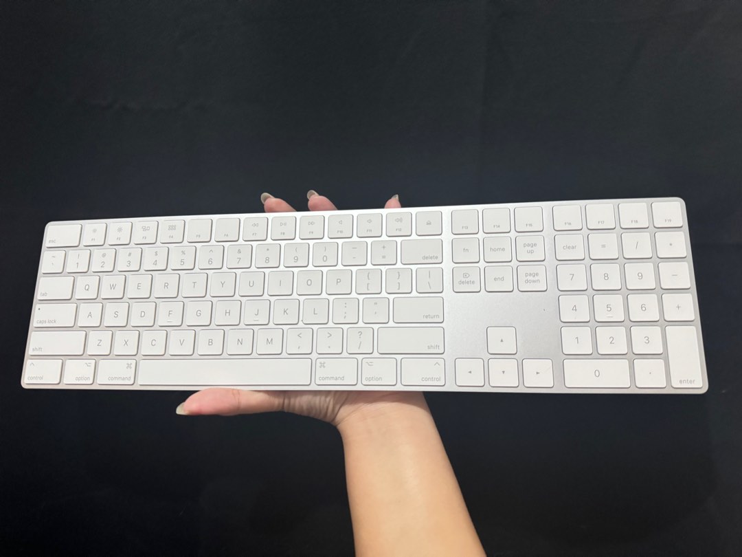 Original Apple Full Keyboard, Computers & Tech, Parts & Accessories ...
