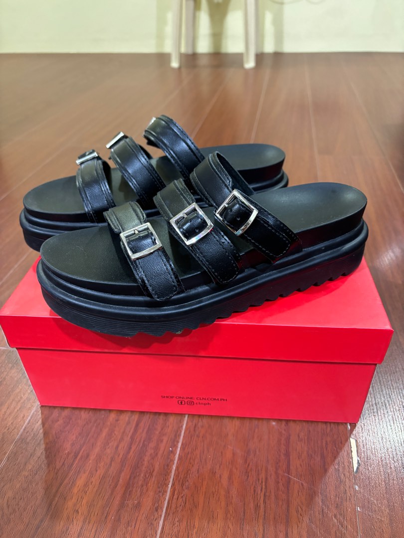 CLN Shivani Leather Platform Sandals/Slides, Women's Fashion, Footwear, Sandals on Carousell