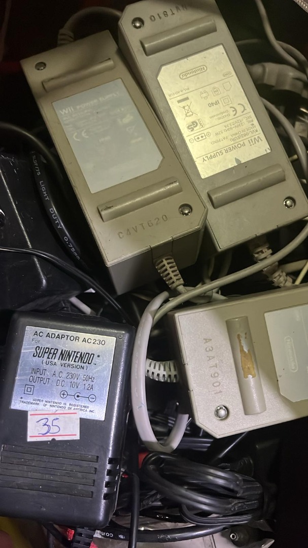 Power wii 10sgd Super Nintendo 25sgd other console 5 to 10, Video ...