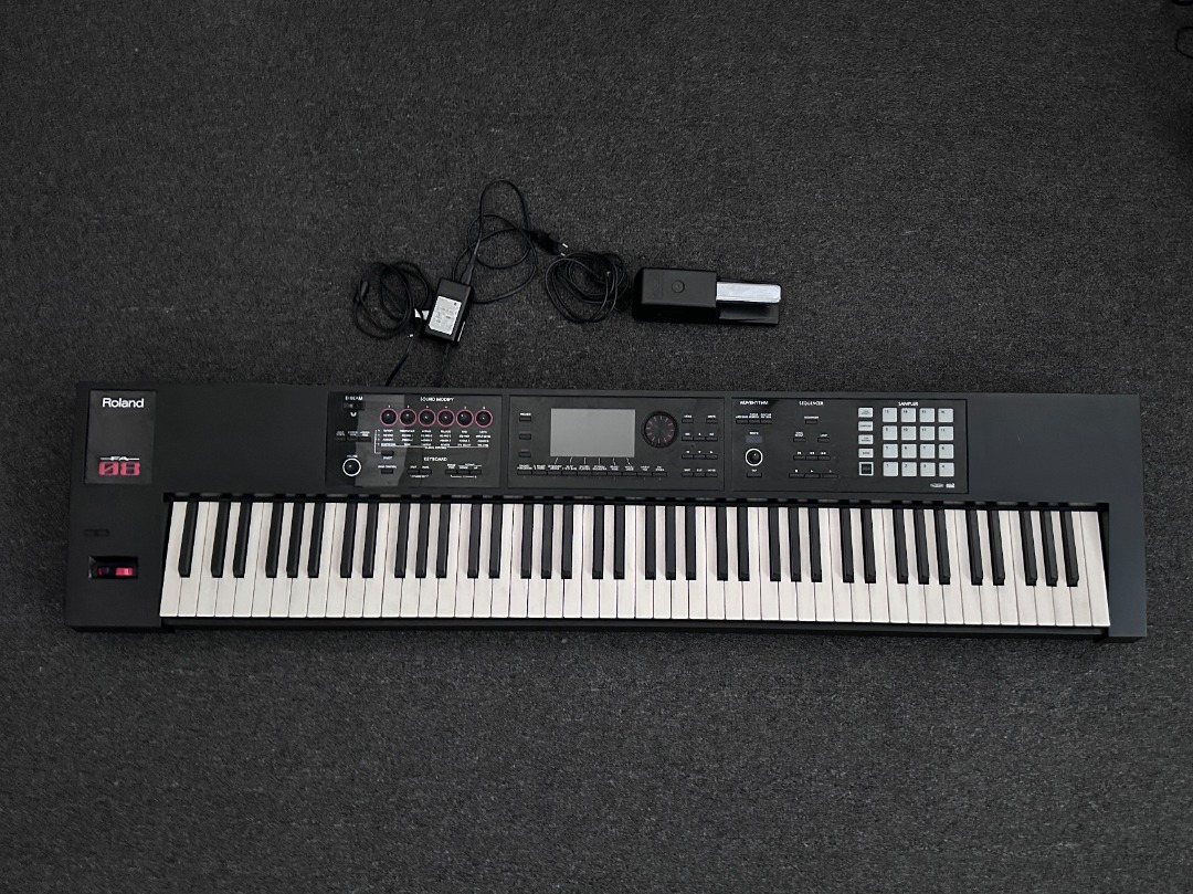 Roland FA-08 Keyboard Music Workstation, Hobbies & Toys, Music & Media ...