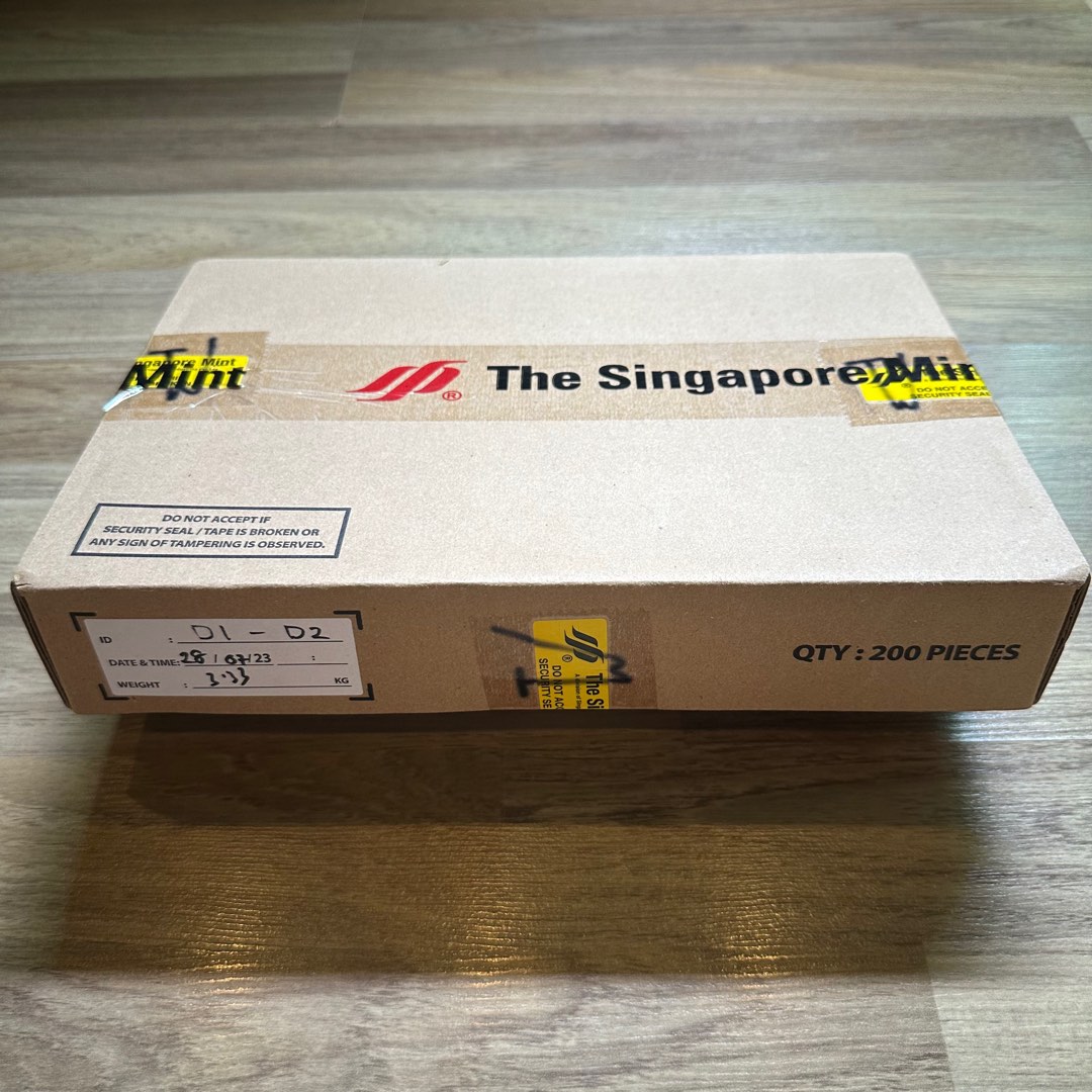 Singapore LKY 100 year Commemorative $10 coin, Hobbies & Toys ...