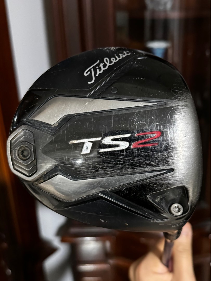 Titleist TS2 Driver, Sports Equipment, Sports & Games, Golf on Carousell