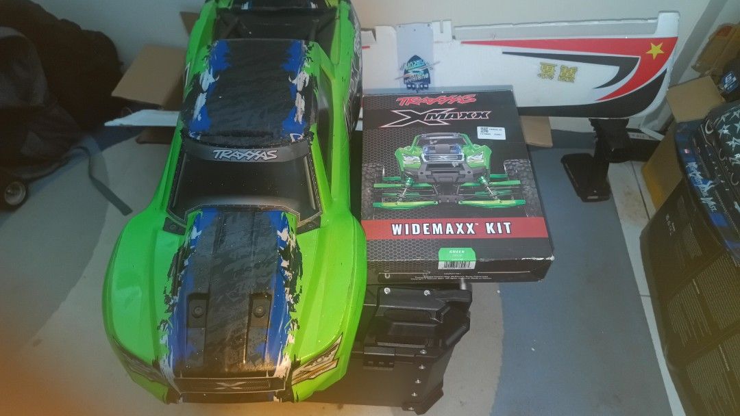 Traxxas Xmaxx Widekit &Green Bodyshell Xmaxx v2, Hobbies & Toys, Toys ...