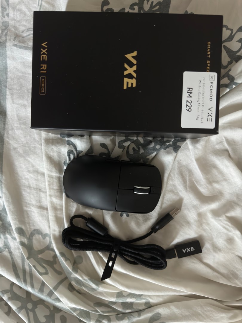 VXE R1 Pro Max Black, Computers & Tech, Parts & Accessories, Mouse ...