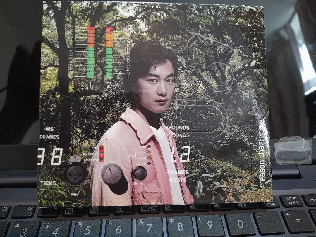 陳奕迅 Eason Chan U87 專輯 注意 !!!!缺CD!!!! 只有 DVD 碟, 興趣及遊戲, 音樂、樂器 & 配件, 音樂與媒體 - CD 及 DVD - Carousell