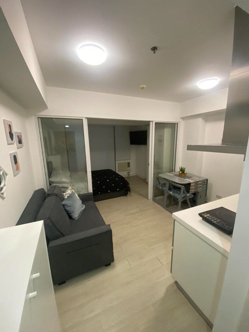 AZURE URBAN RESORT RESIDENCES OPEN FOR SUBLEASE 1 BEDROOM, Property ...