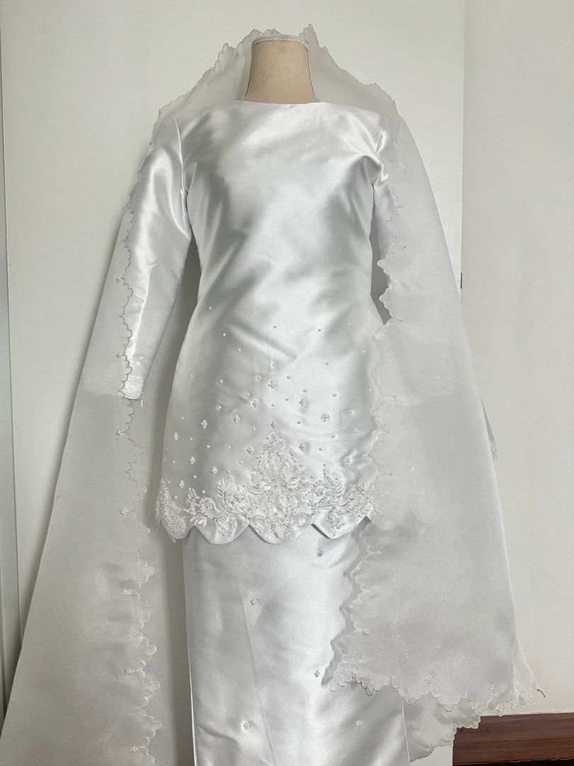Baju nikah putih with selendang organza finishing sulam,baju baru siap ...