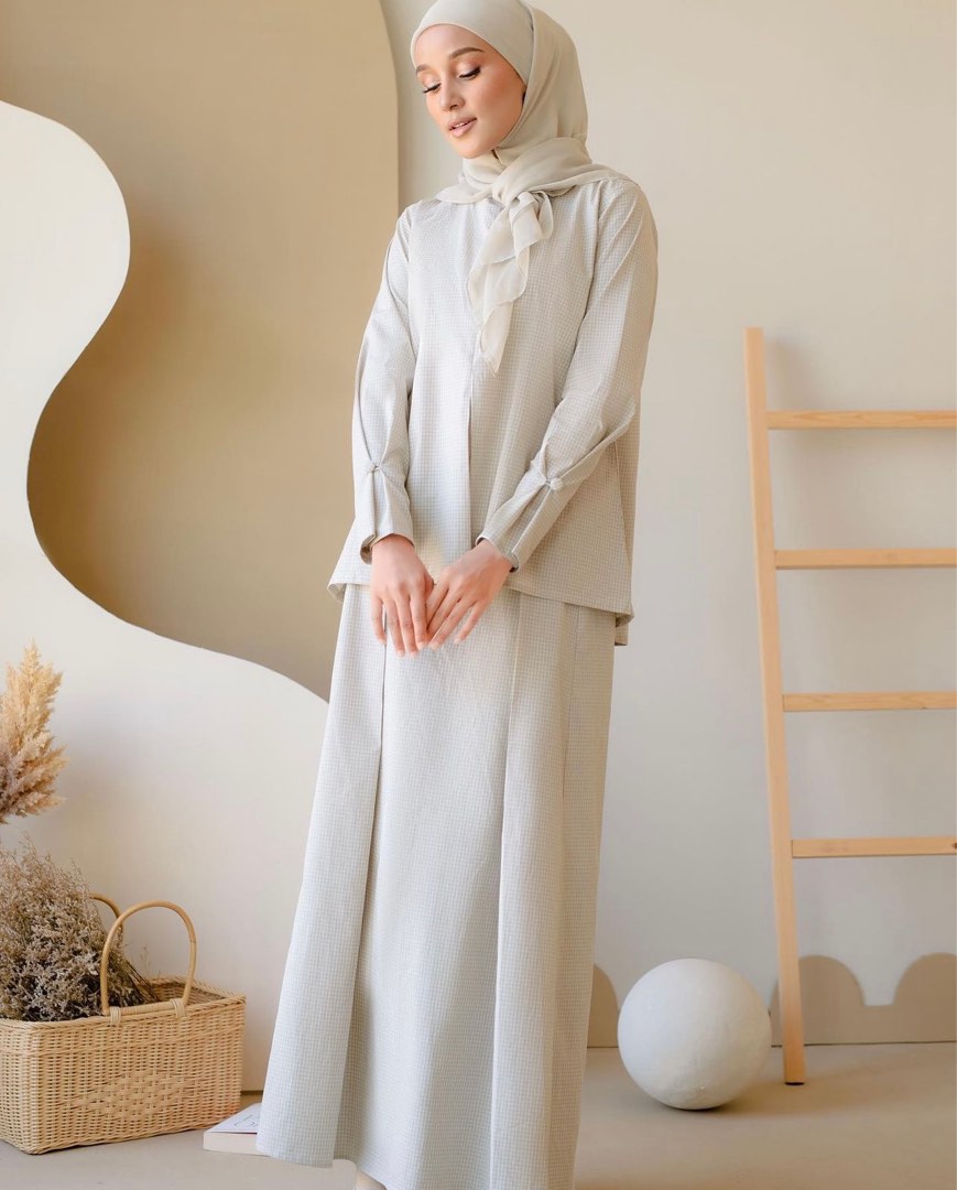 DREEMIKA Nala Set in Clay, Women's Fashion, Dresses & Sets, Sets or ...