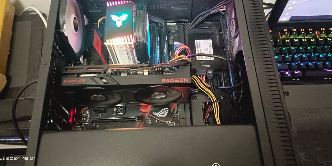 Full Set Gaming Pc: RX6600XT I7 6700 (boleh nego), Computers & Tech ...