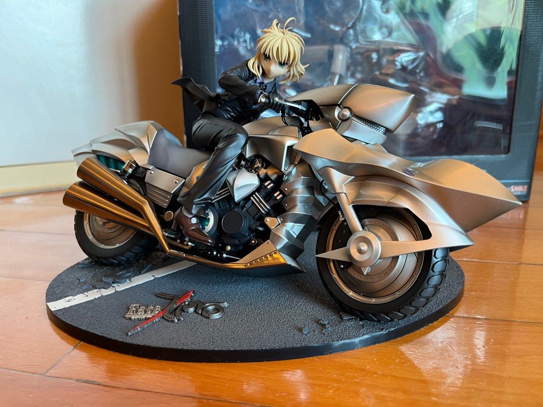 Good Smile Company Fate/Zero Saber & Saber Motored Cuirassier 1/8 Scale ...