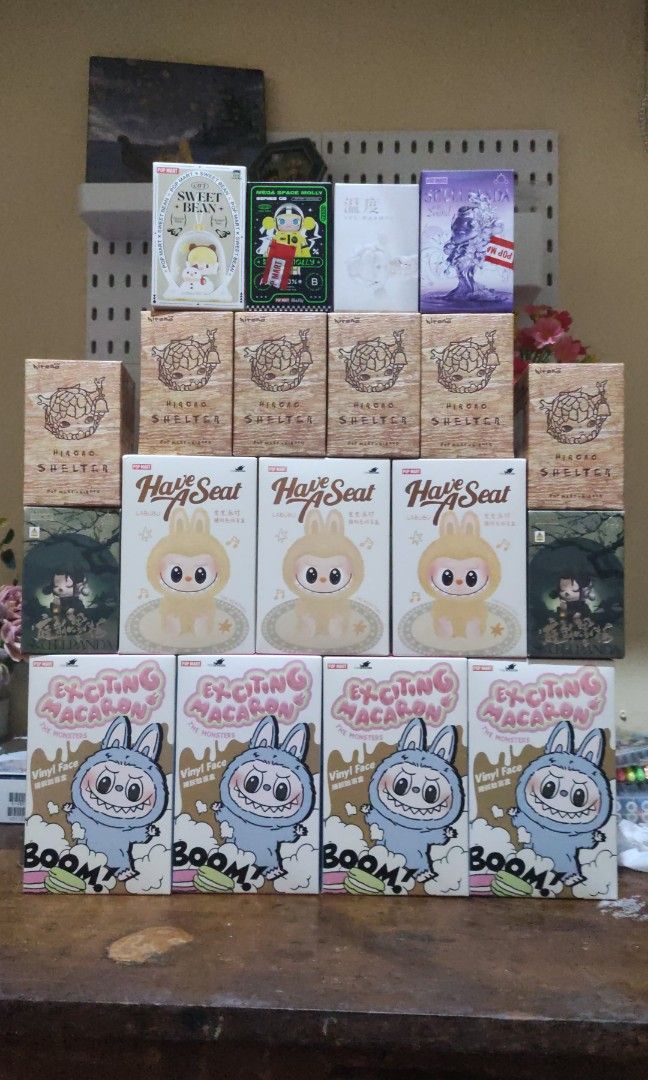 labubu macaron popmart, Toys & Collectibles, Mainan di Carousell