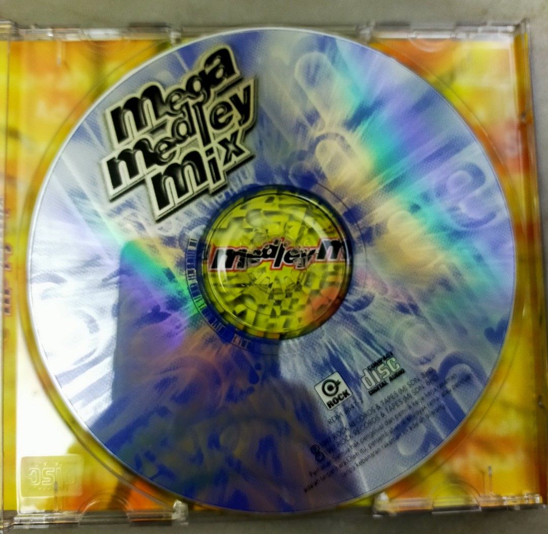 CD Mega Medley Mix: Ayati, Shidee, Wann & lain2, Hobbies & Toys, Music ...