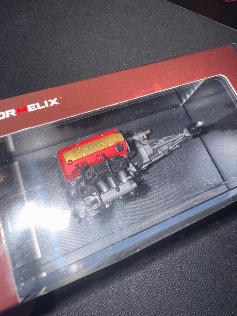 MotorHelix Honda F Series Engine (S2000) 1/18, Hobbies & Toys, Toys ...