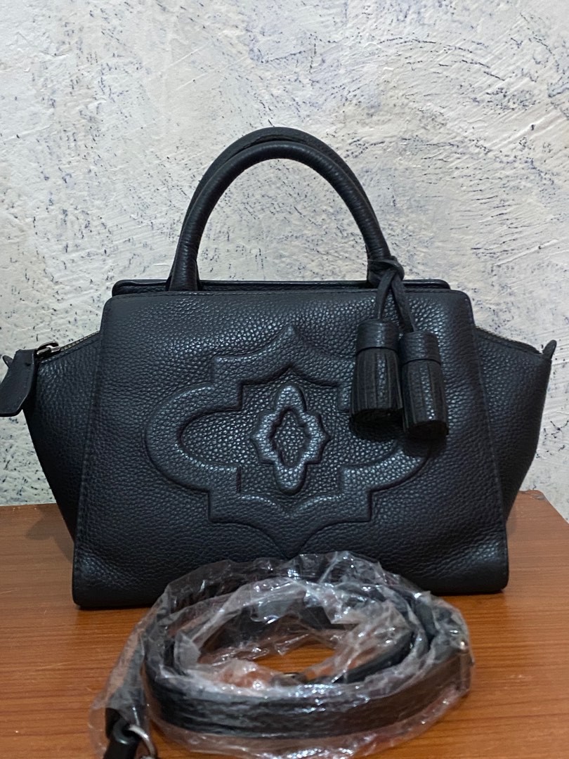 Oryany Neritt Tote (Black), Women's Fashion, Bags & Wallets, Cross-body Bags on Carousell