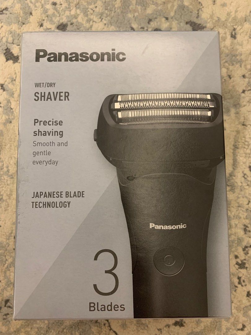 Panasonic shaver, Beauty & Personal Care, Men's Grooming on Carousell